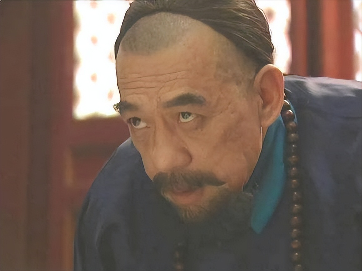 Before Kangxi died, why did he name a man to be buried with him? Only ...