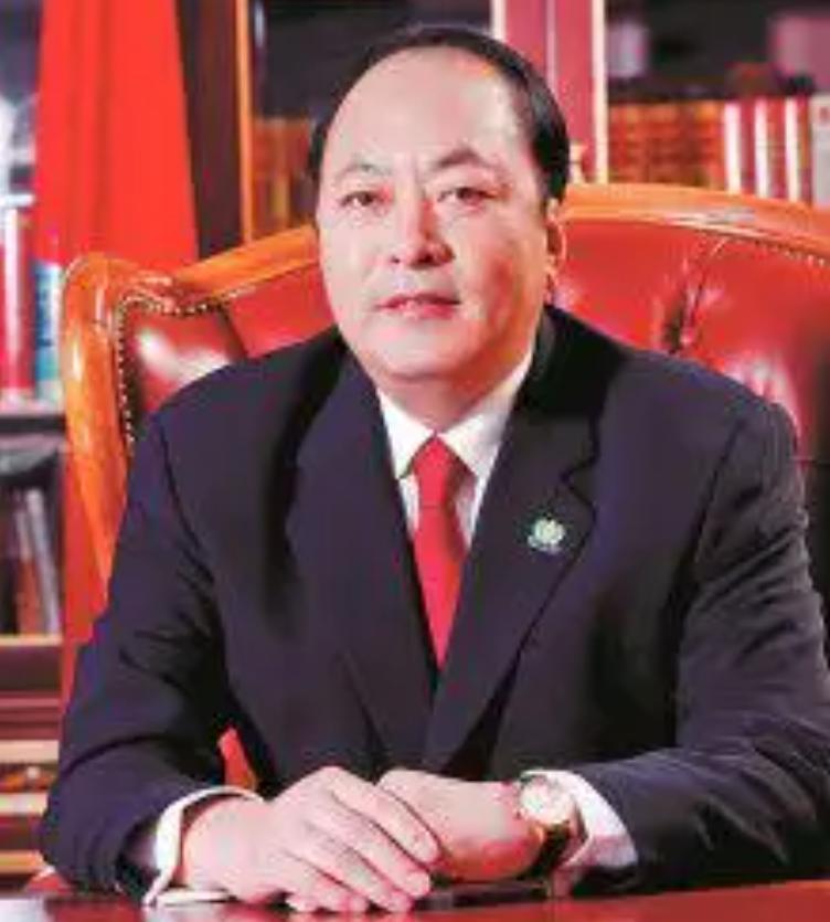 Li Jinyuan, the richest man in Tianjin: Sending employees luxury cars ...