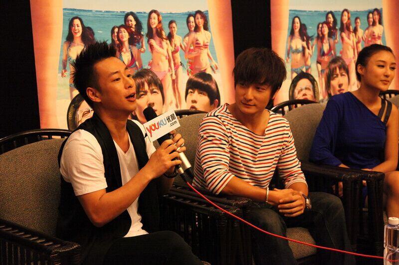 47-year-old "Archie" Huang Junqi, in the play is Miss Tang's ...