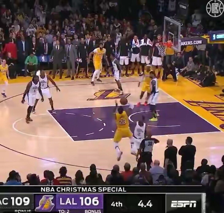 Happy atmosphere!Beverley said he loves to block James' ball, James: He ...