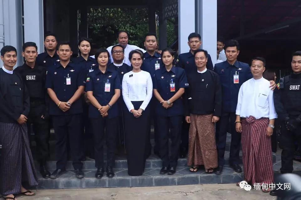 Myanmar Aung San Suu Kyi's personal bodyguard may face jail - iNEWS