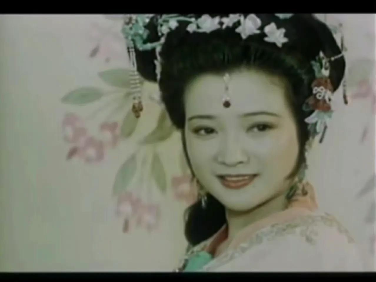 He Qing: The first classical beauty, the only actress who has performed ...