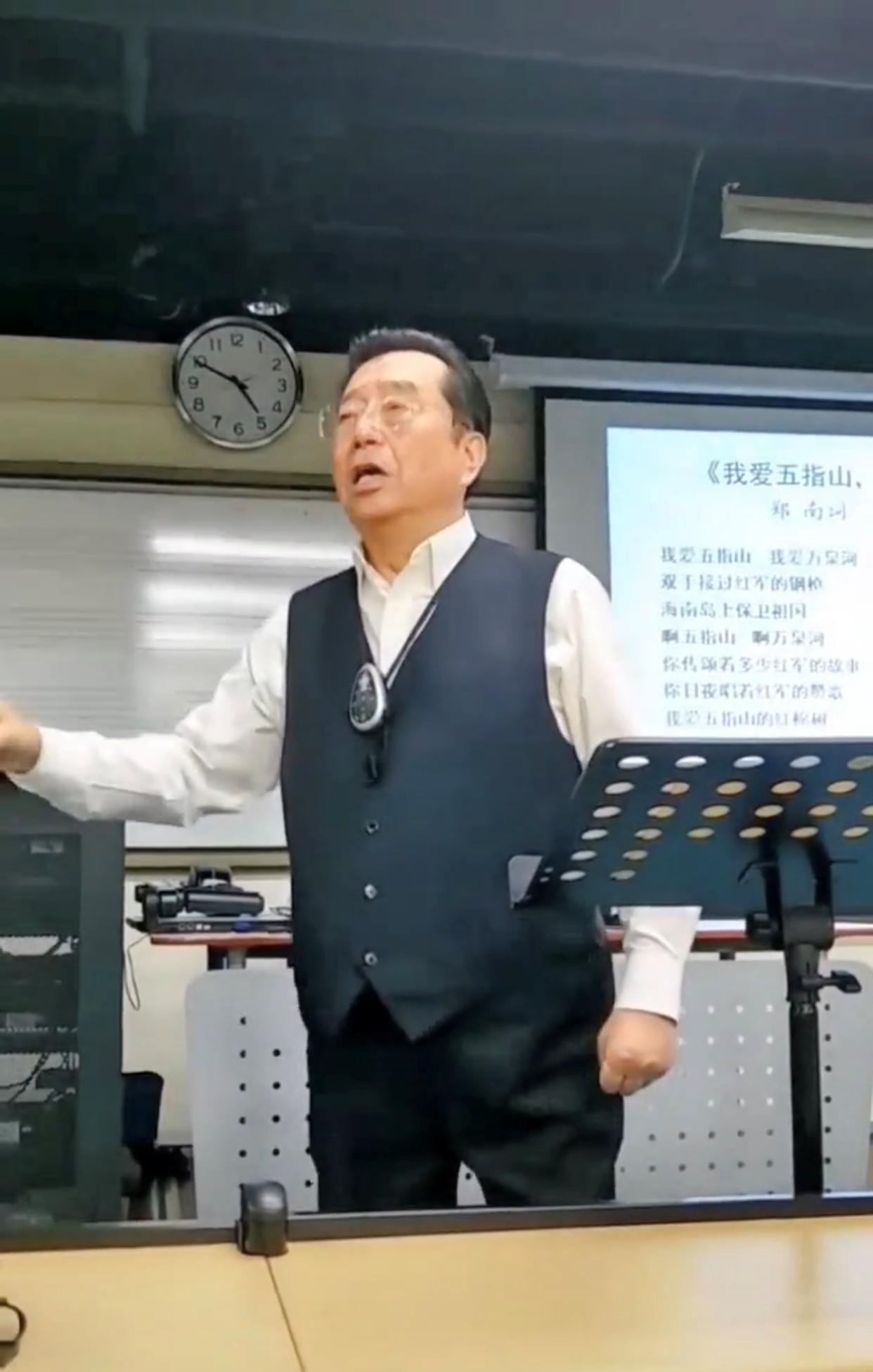 82-year-old Li Shuangjiang rarely shows up!With a ruddy complexion and ...