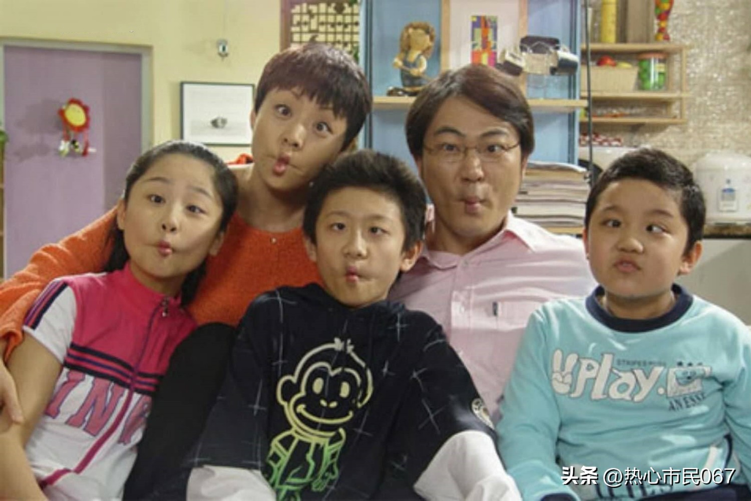 What TV series do you remember so far? This issue brings childhood ...