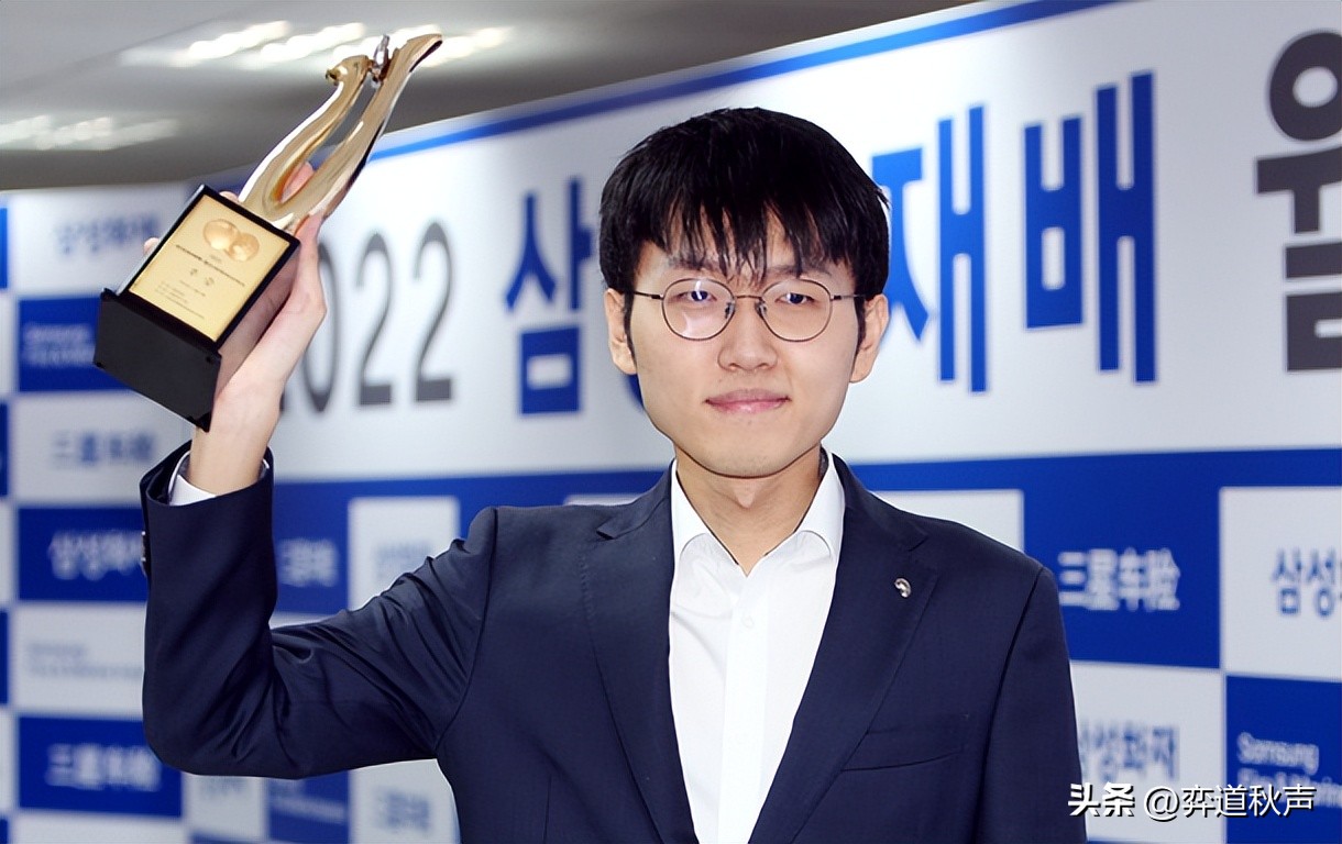 Women's first person is hard to beat Men's first person Shen Zhenzhen ...