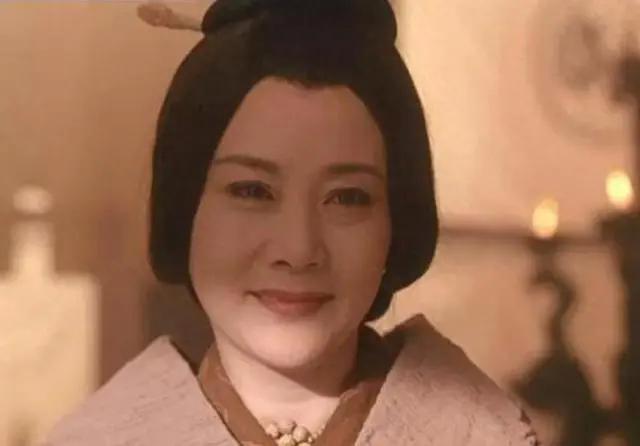 Gu Yongfei hosted the CCTV Spring Festival Gala. When she was popular ...