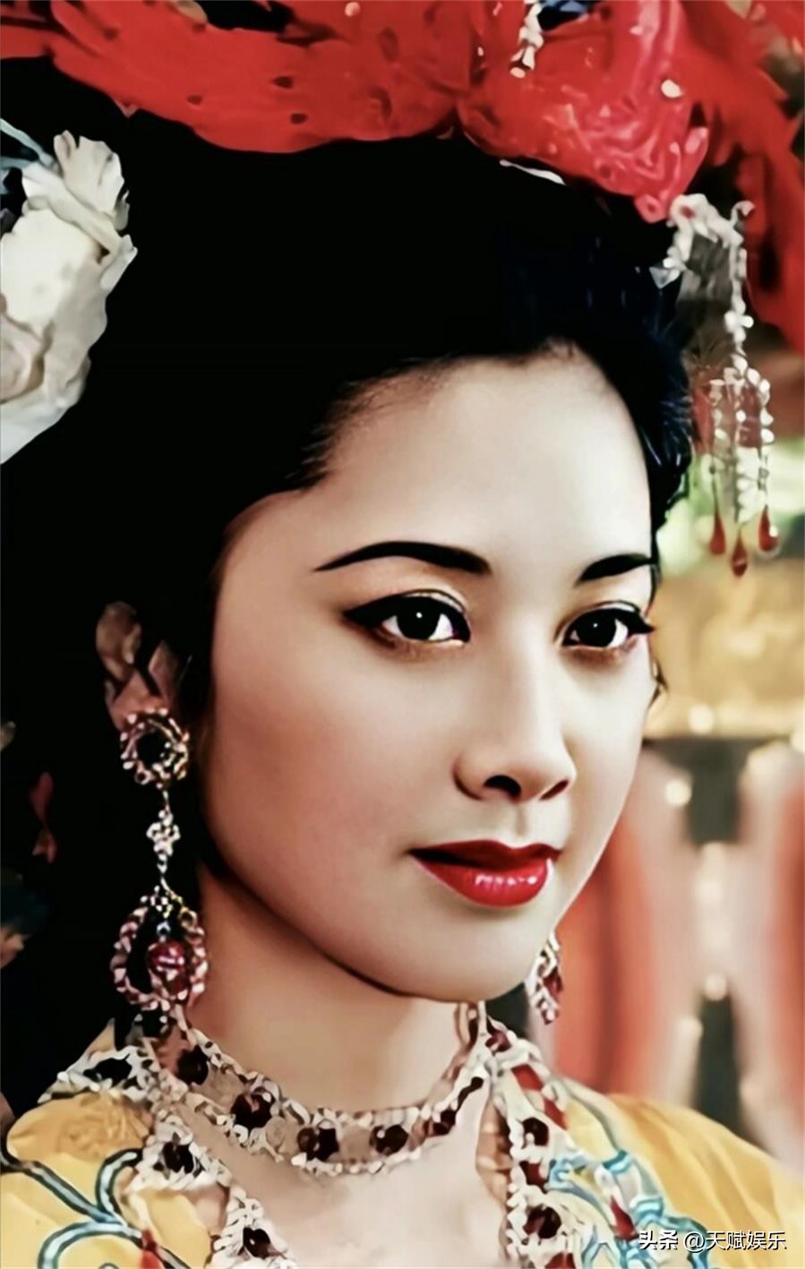 2023 version of national first-class actor Zhu Lin's beautiful photos ...