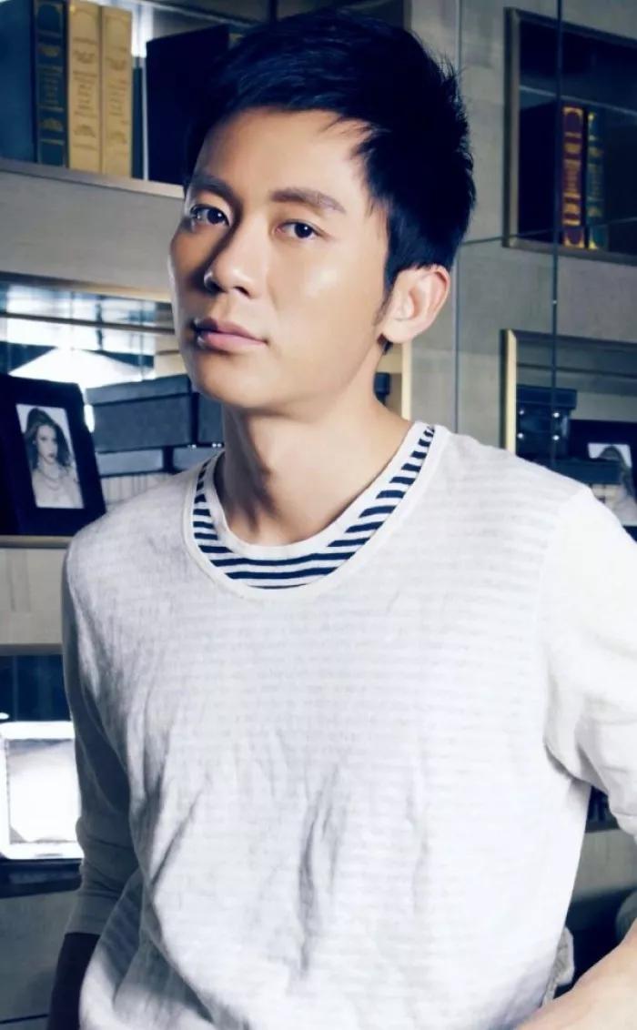 Actor Li Chen - iNEWS