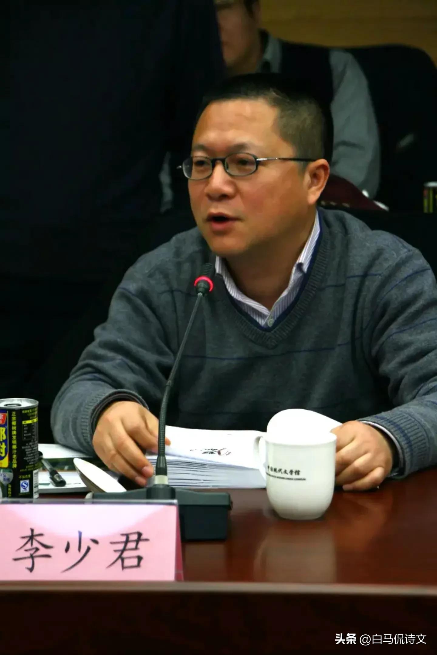 Li Shaojun and Yu Xiuhua also wrote about their father in poems, the ...