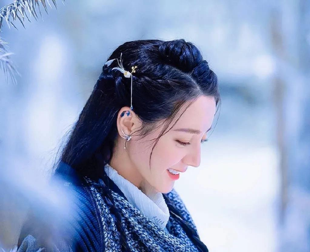 Not enough acting?Few of the "kiss" between Chang Yi and Yun He are ...