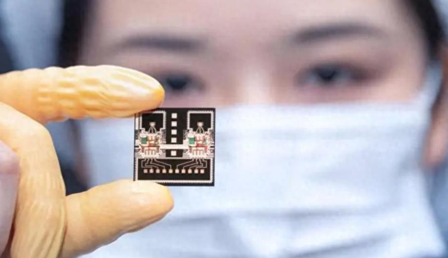 40 billion chips, 400 lithography machines, the era of Chinese chips ...