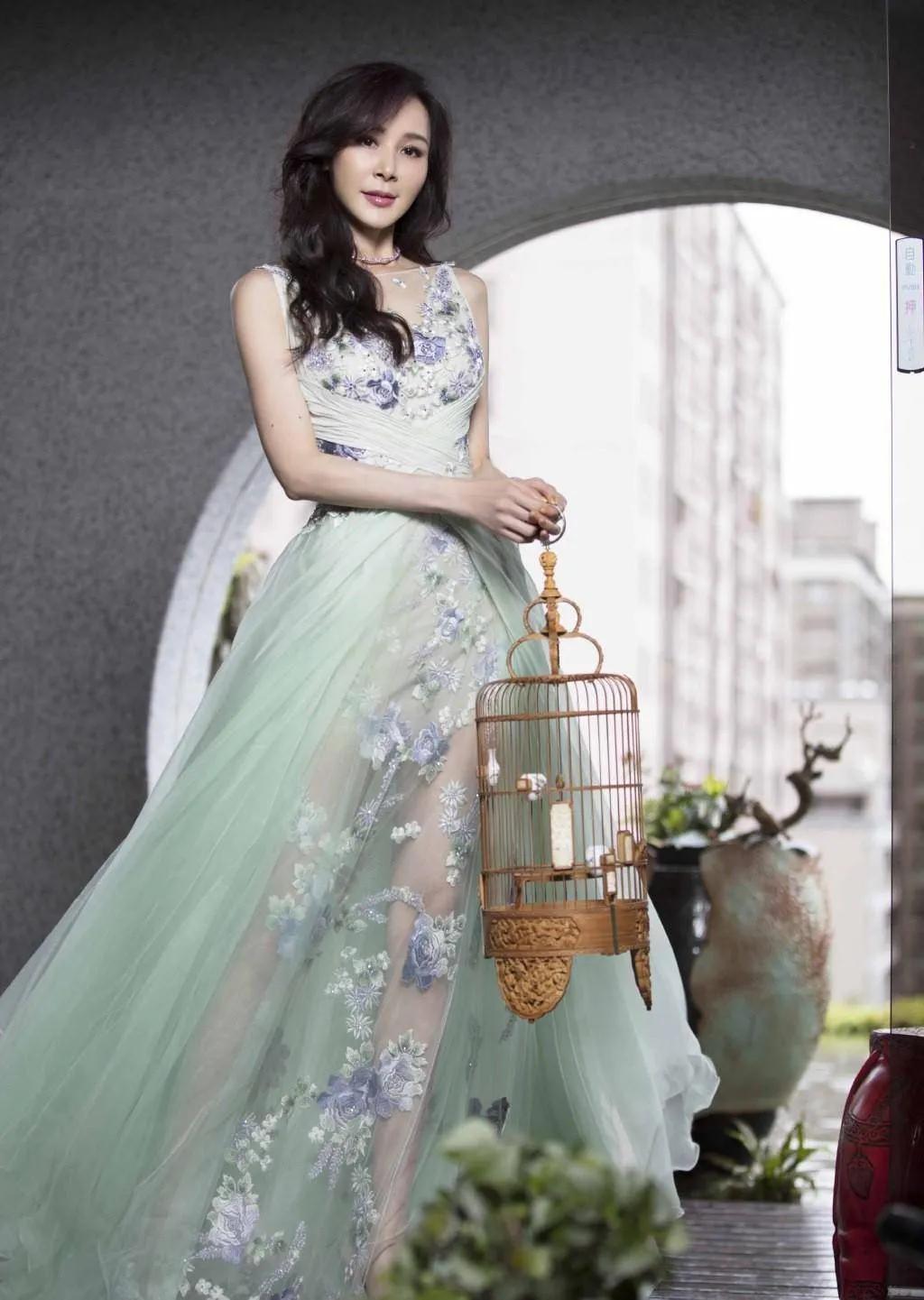 Taiwan's first beauty Xiao Qiang - iNEWS