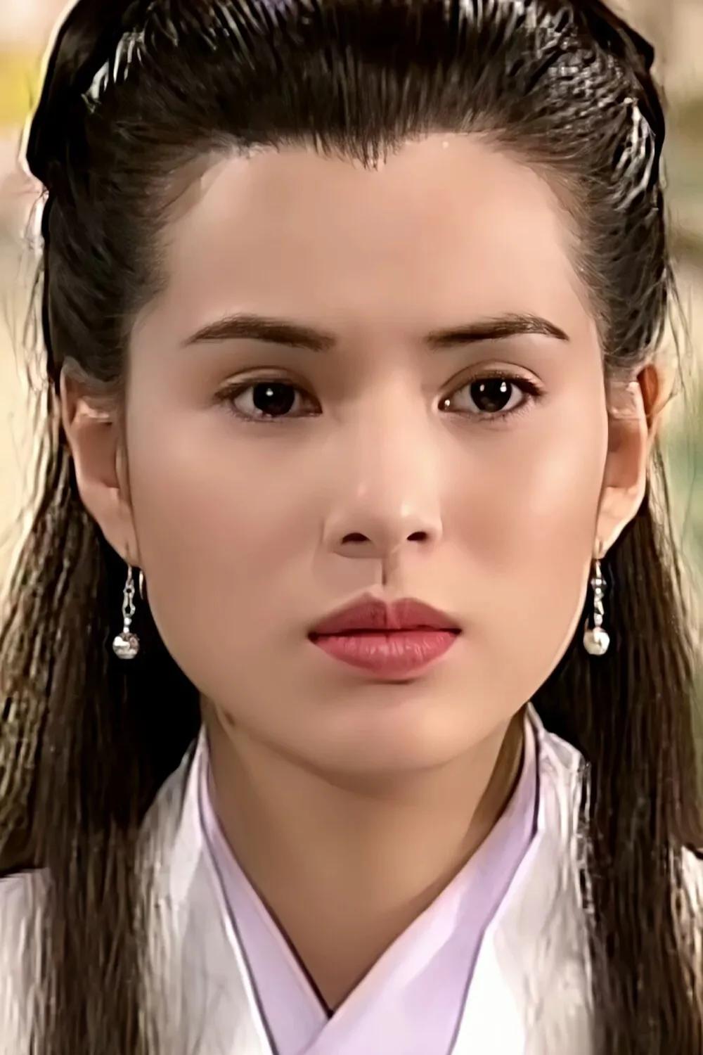 The most classic "Little Dragon Girl" Li Ruotong - iNEWS