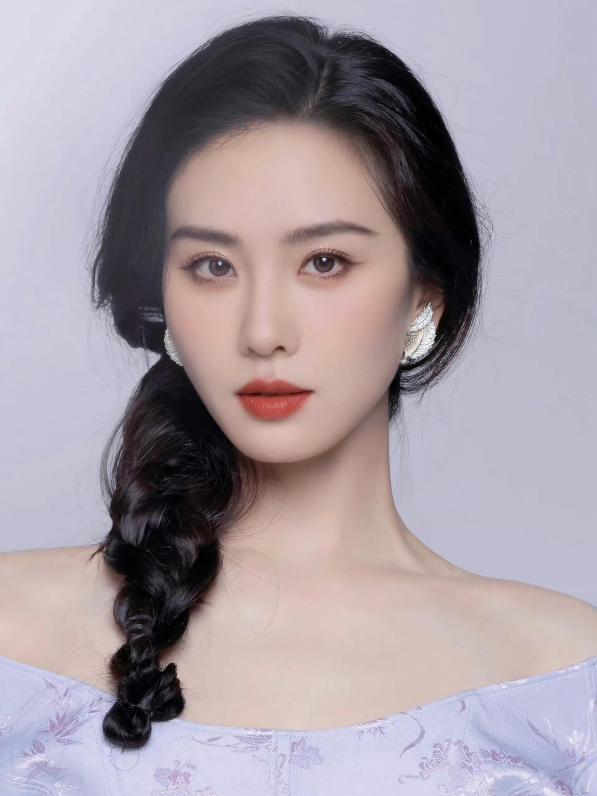 Liu Shishi - iNEWS