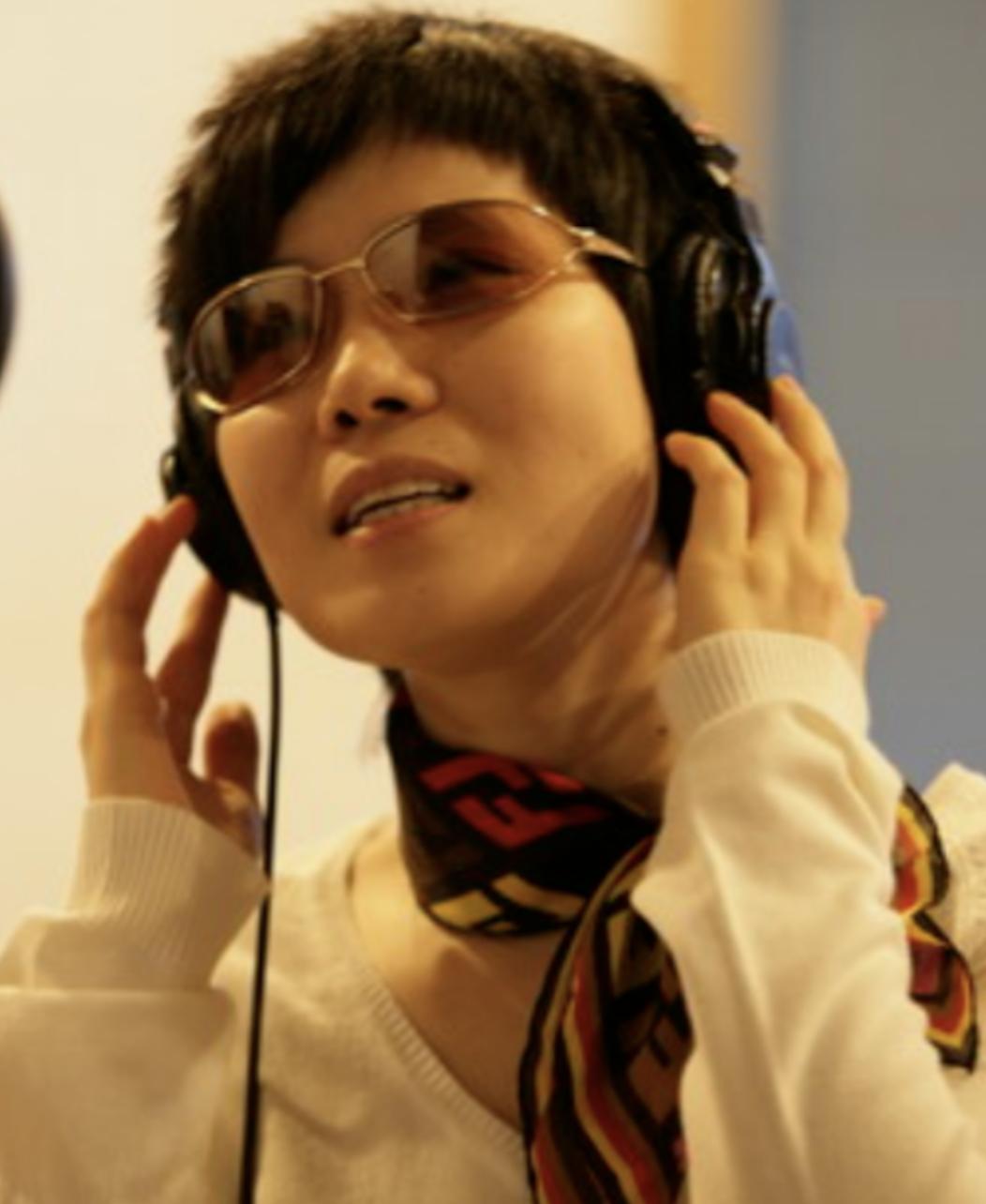 Singer Ye Fan: Passed away after 16 days of high fever and stomach pain ...