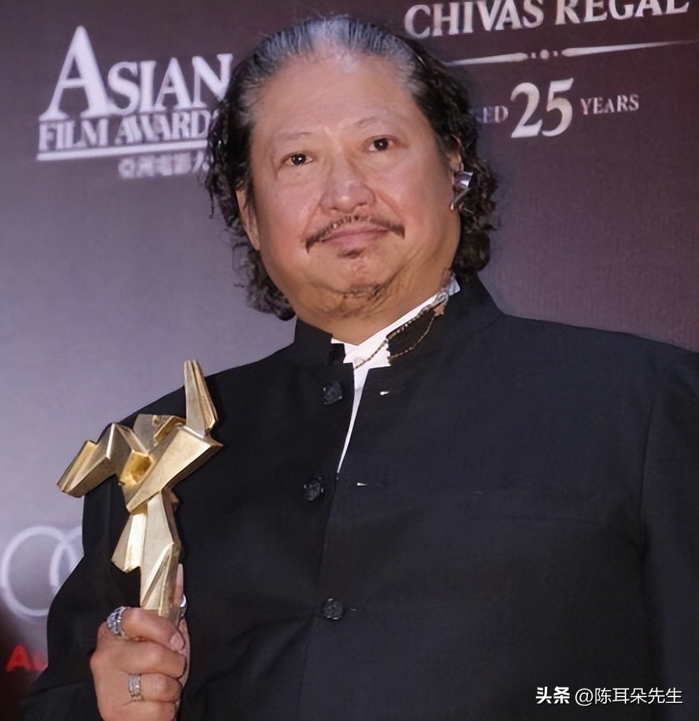 How did the scar on Sammo Hung's mouth come from?I don't know Chen ...
