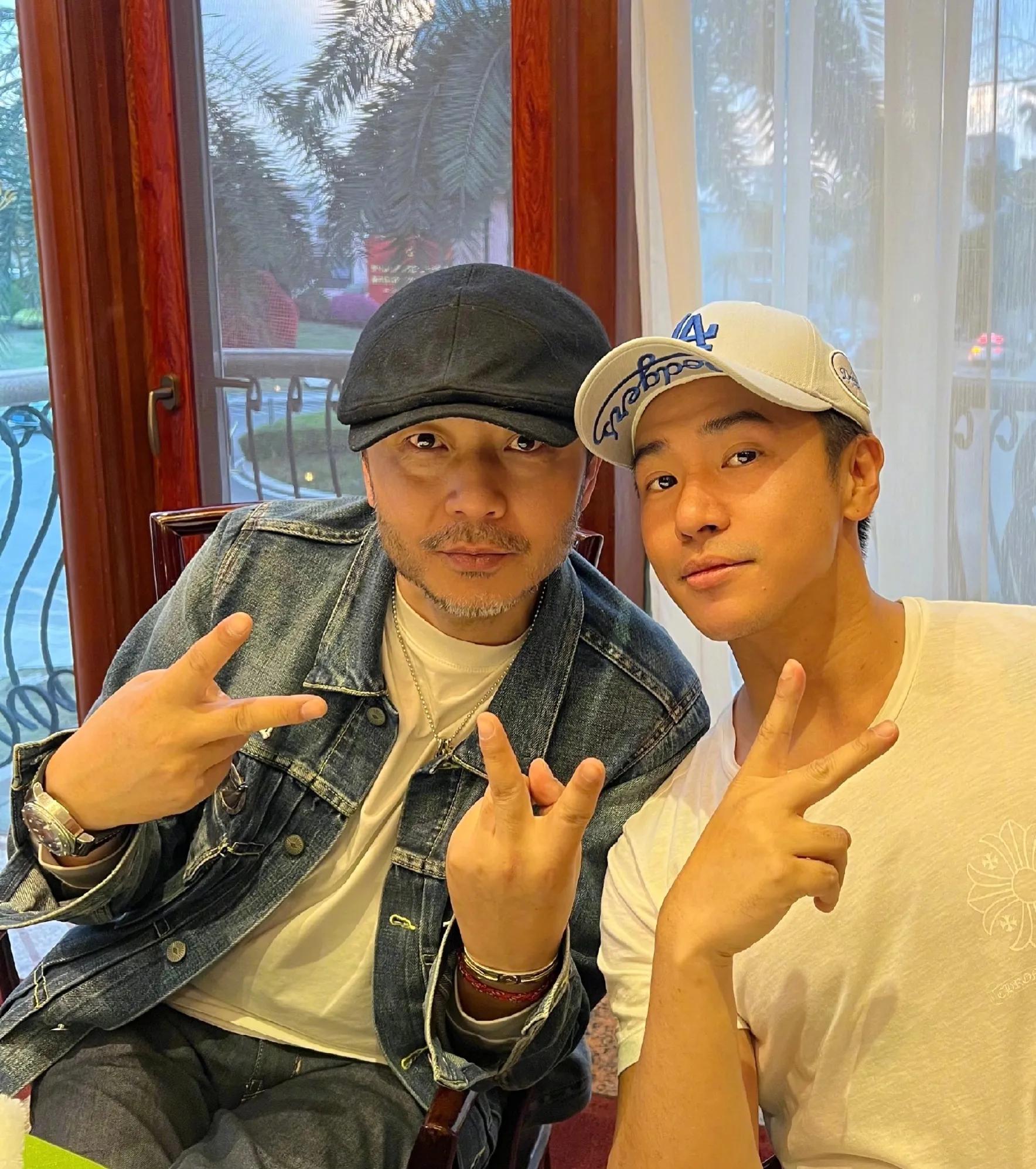 Wang Han and Odie fit together! 48-year-old Wang Han has a gray beard ...