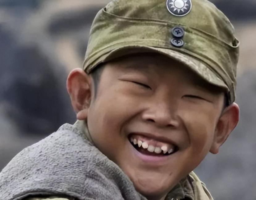 Hou Xiang: He stopped developing at the age of 9, and he can only act ...