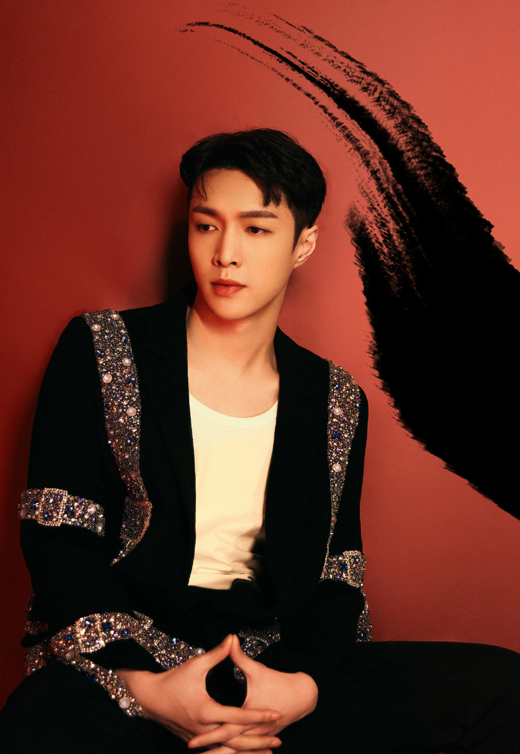 With a box office of one billion in three days, Zhang Yixing of "All or ...