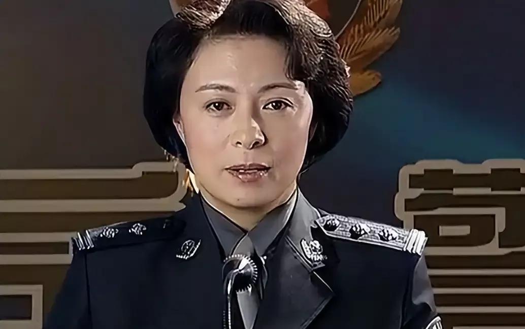 7 actors with heroic appearance, curly hair, wearing military uniforms ...