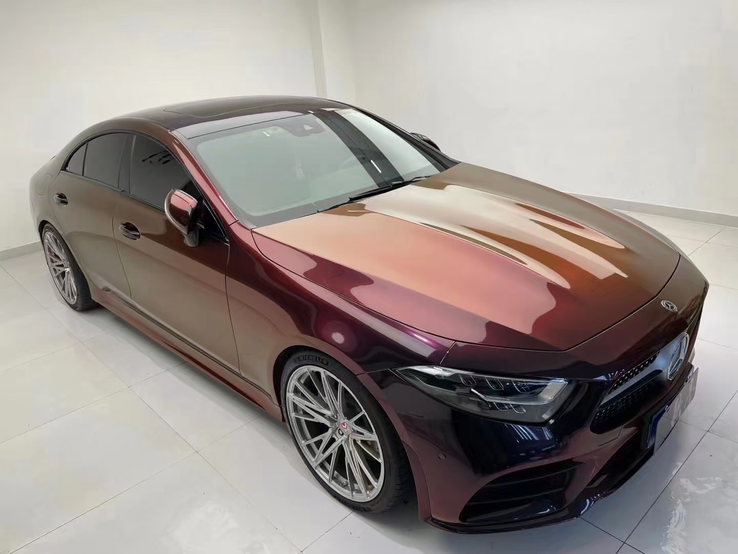 Eber color change film black magic red, a dark red tone full of ...