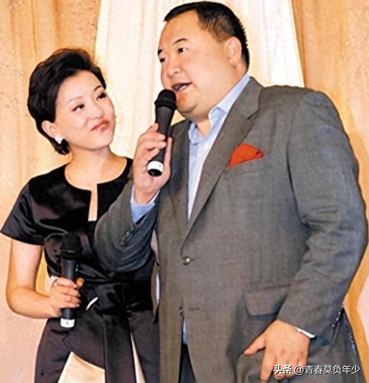 Yang Lan: Born in a scholarly family, she married a wealthy husband for ...