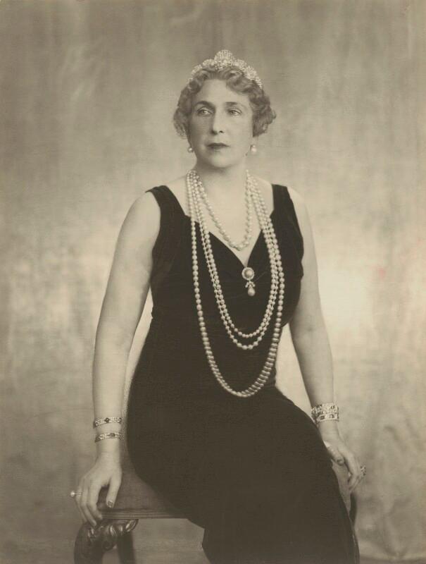 Queen Fabiola: Married a handsome king at the age of 32 and had no ...
