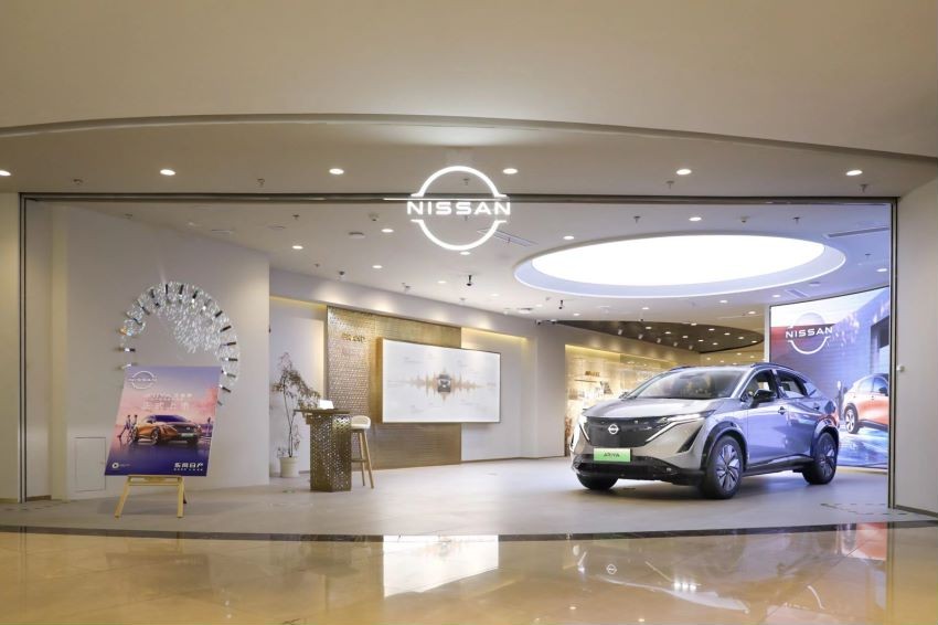 Discovering "electricity" in the magical city, love at first sight ...