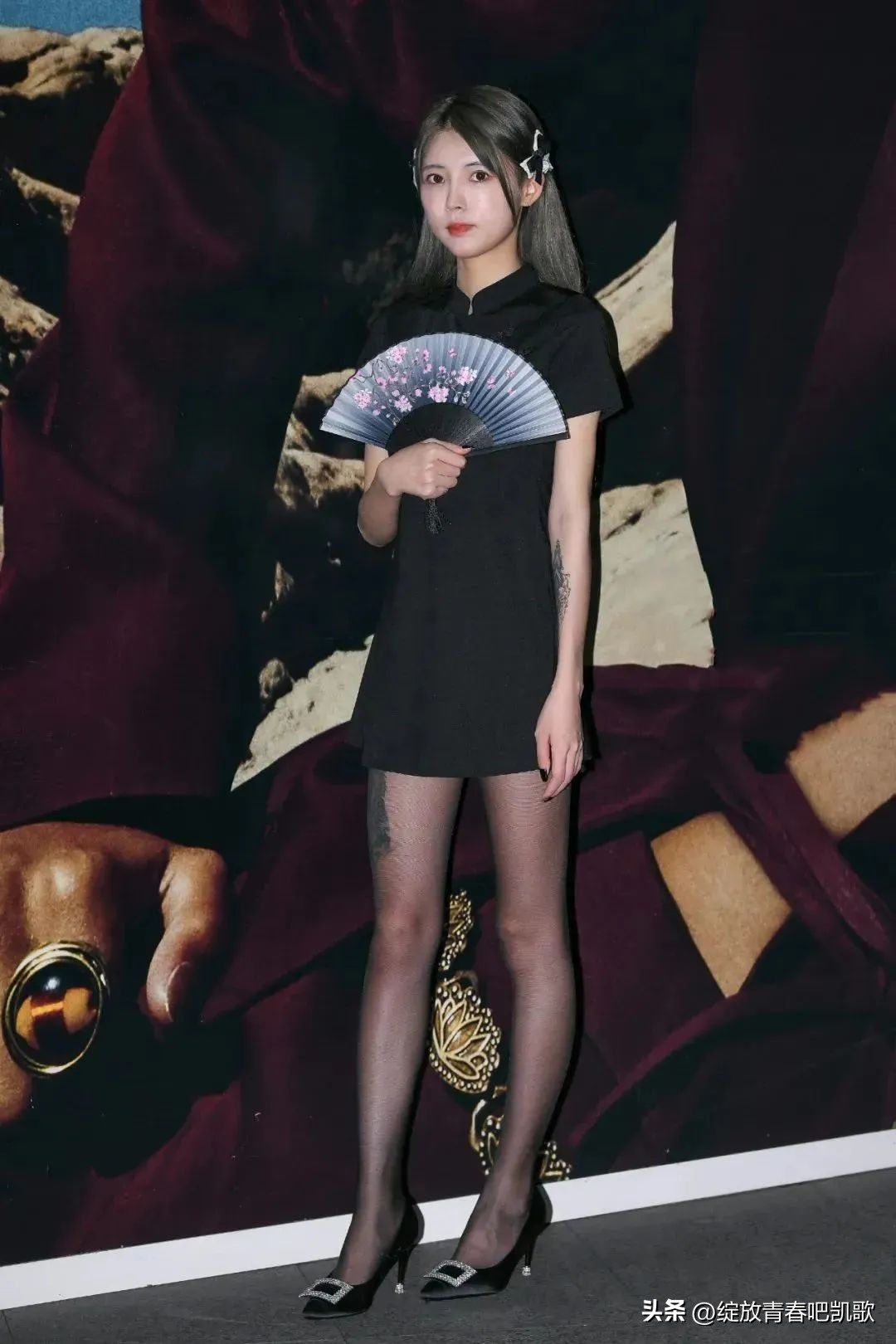 Mature and intellectual outfits, full of charm and bright - iMedia