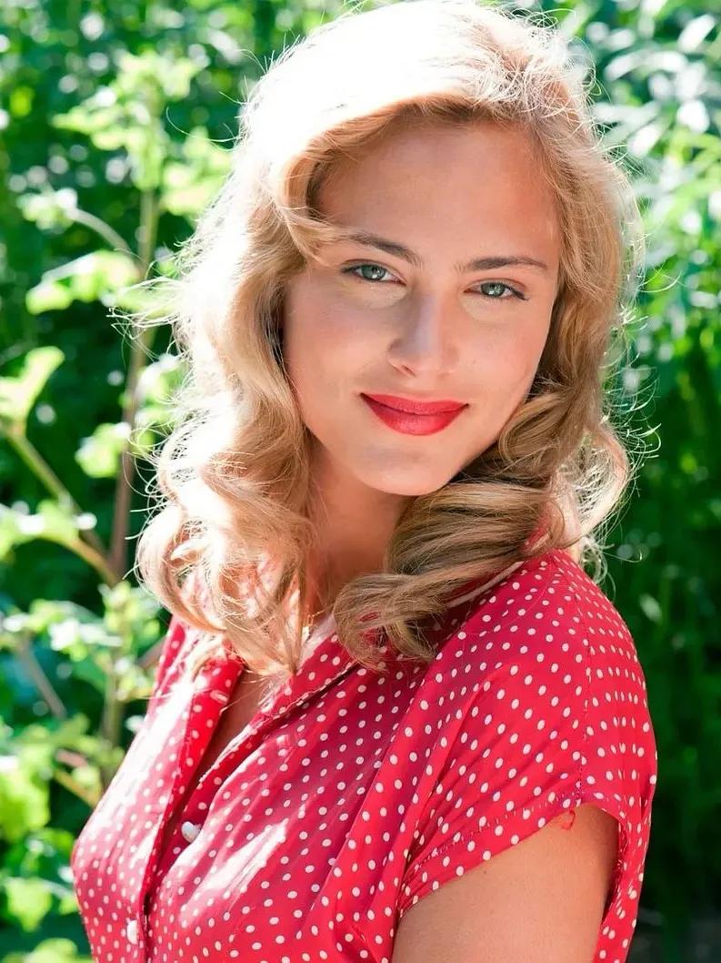 8 Best Films of European and American Stars - iMedia