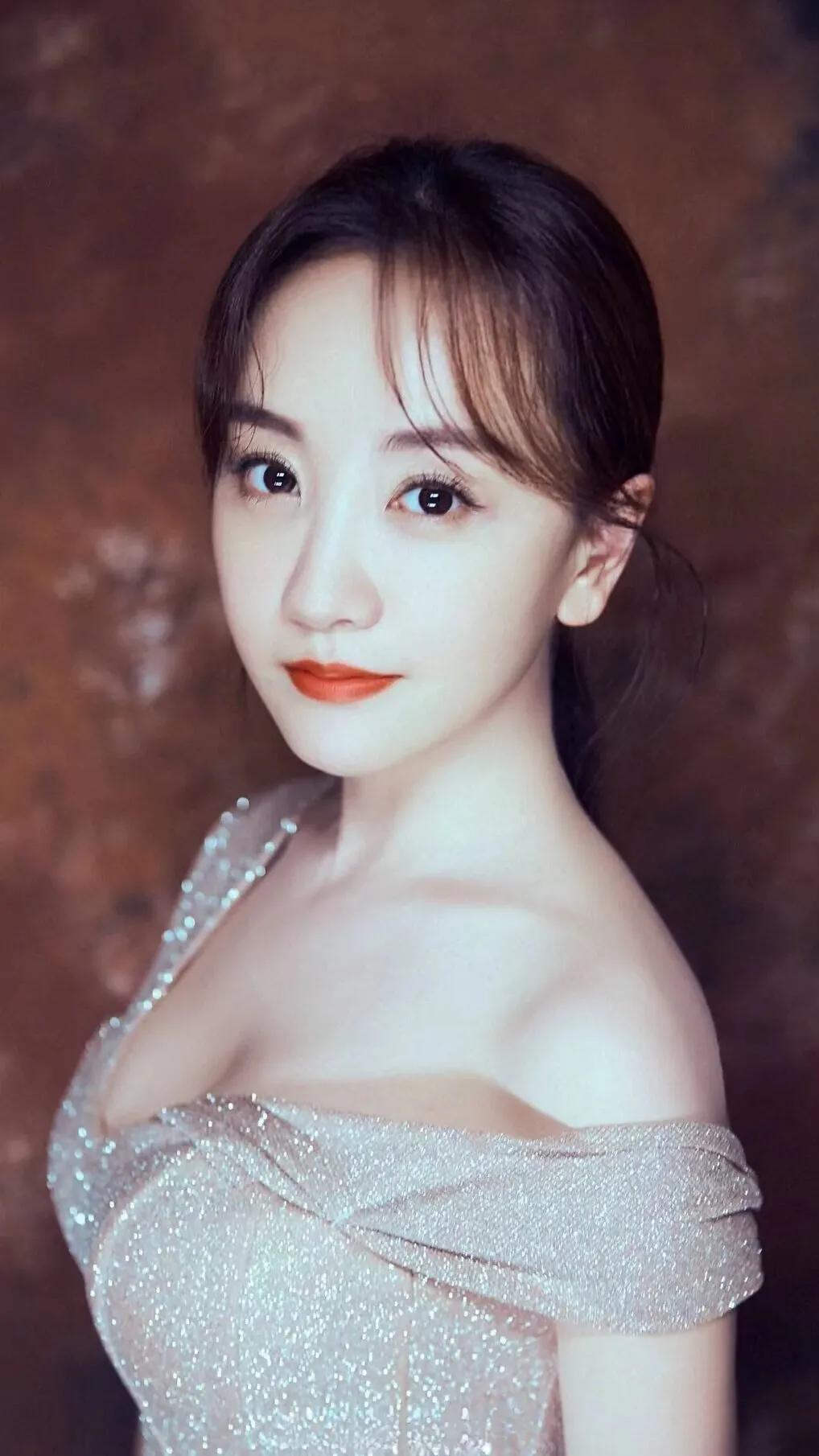 Yang Rong: sweet and pleasant, pure and beautiful. - iMedia