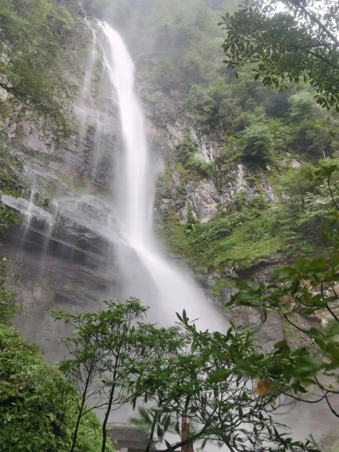 Wawushan low mountain waterfalls - iMedia