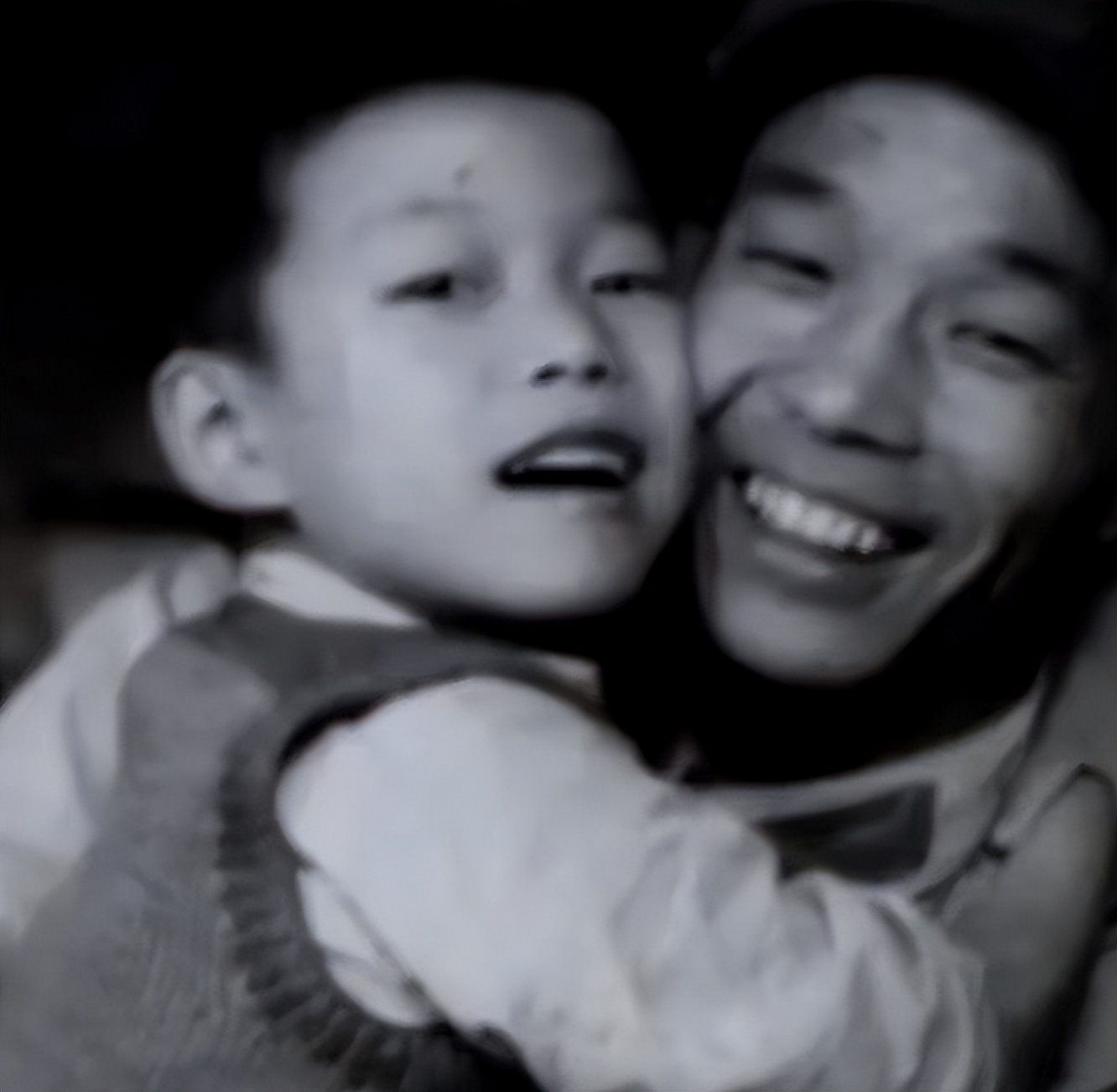 Facts have proved that the "disappearance" of singer Guo Feng is the tragedy of the entire music ...