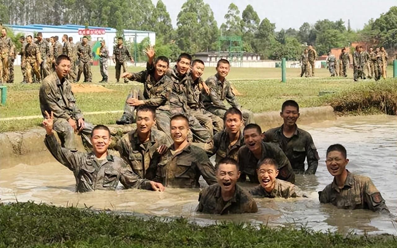 How strong is the PLA's physical strength? US special forces ran 2.4 ...