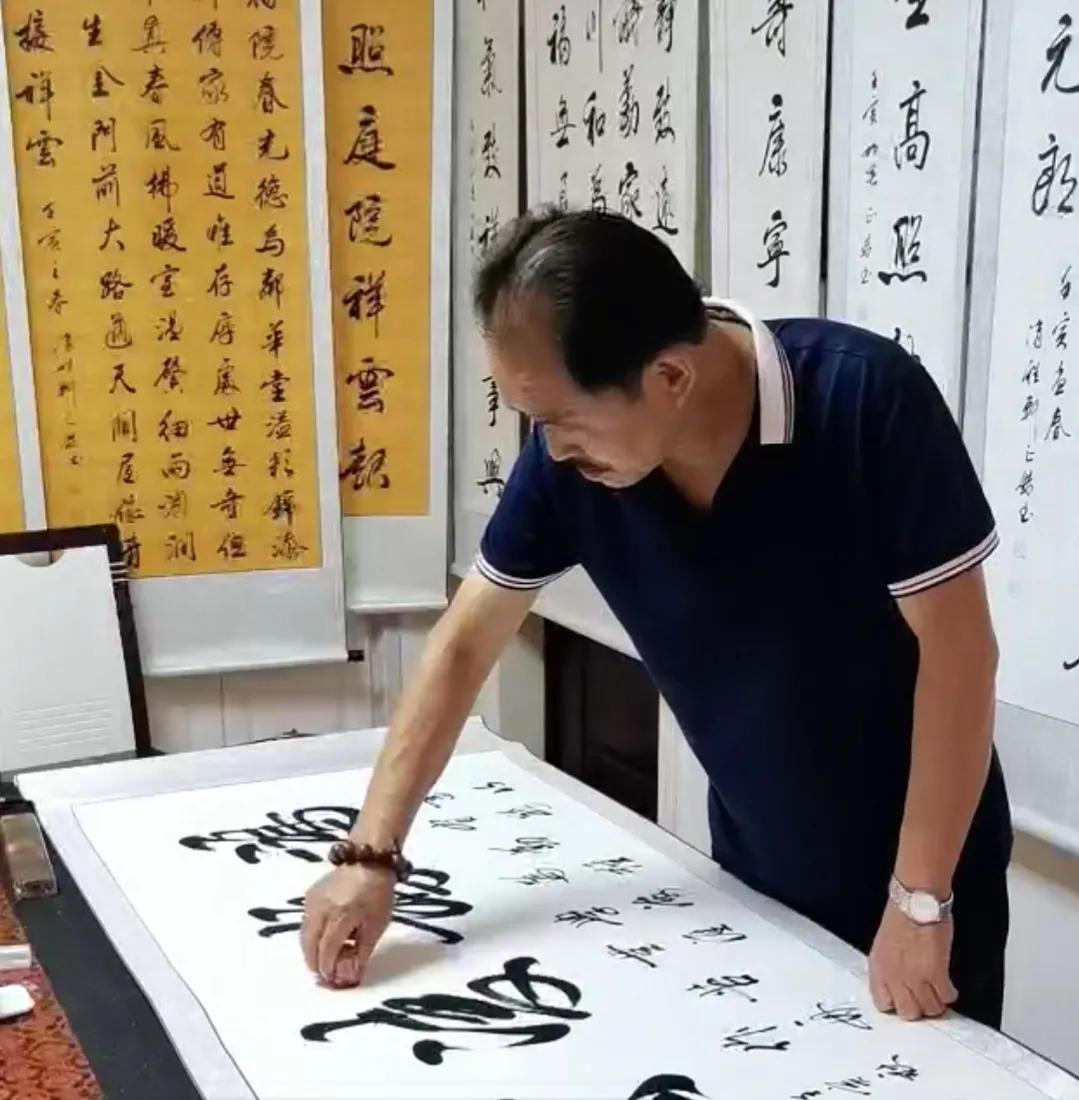 Appreciation of works by Gansu calligrapher Ren Zhenglu, elegant, free ...