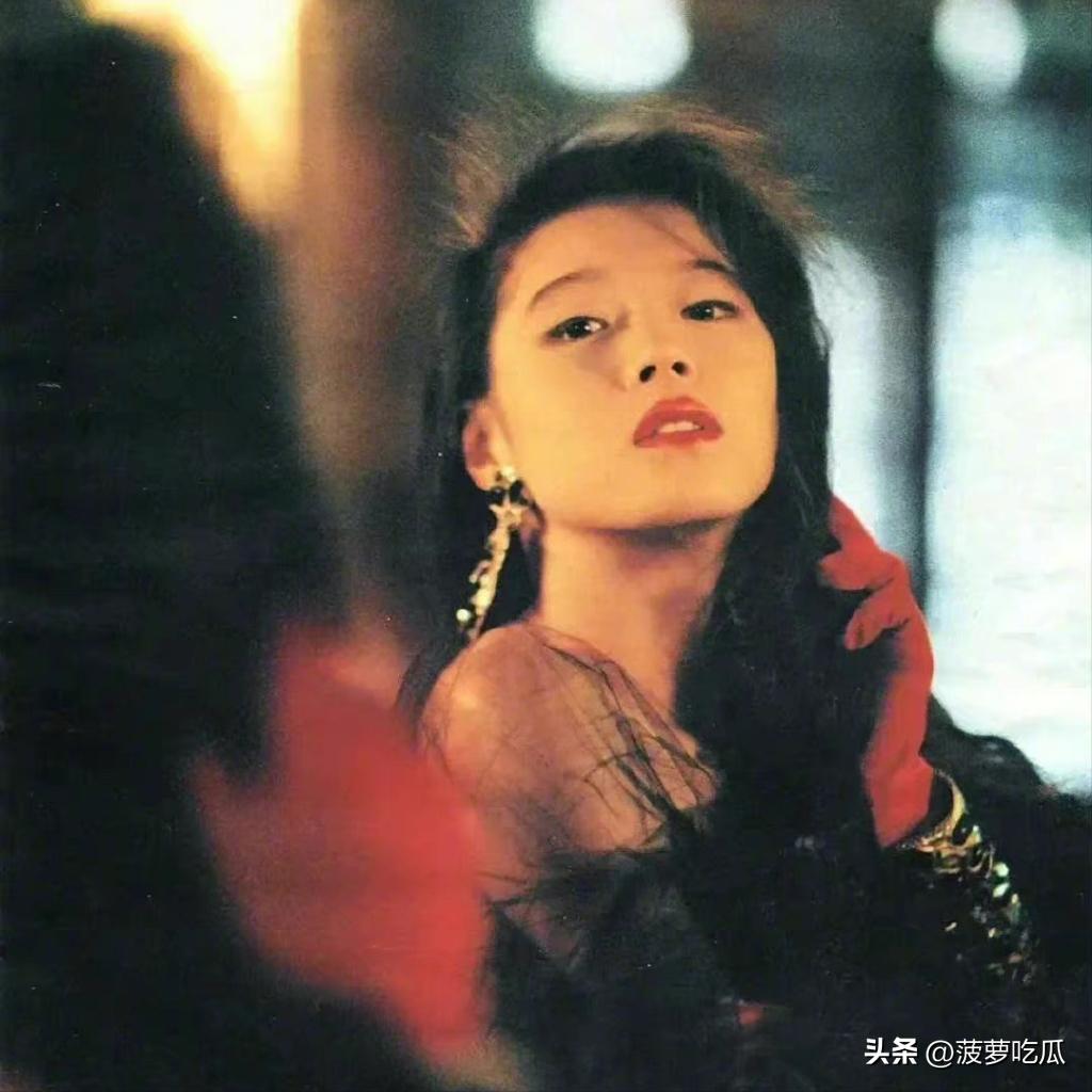 Japan's most beautiful singer of the Showa era, Akina Nakamori ...
