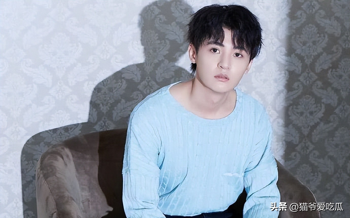 "The Story of Tang Dynasty" Liu Shiba plays: one person plays triplets, Zhou Junchao is going to ...