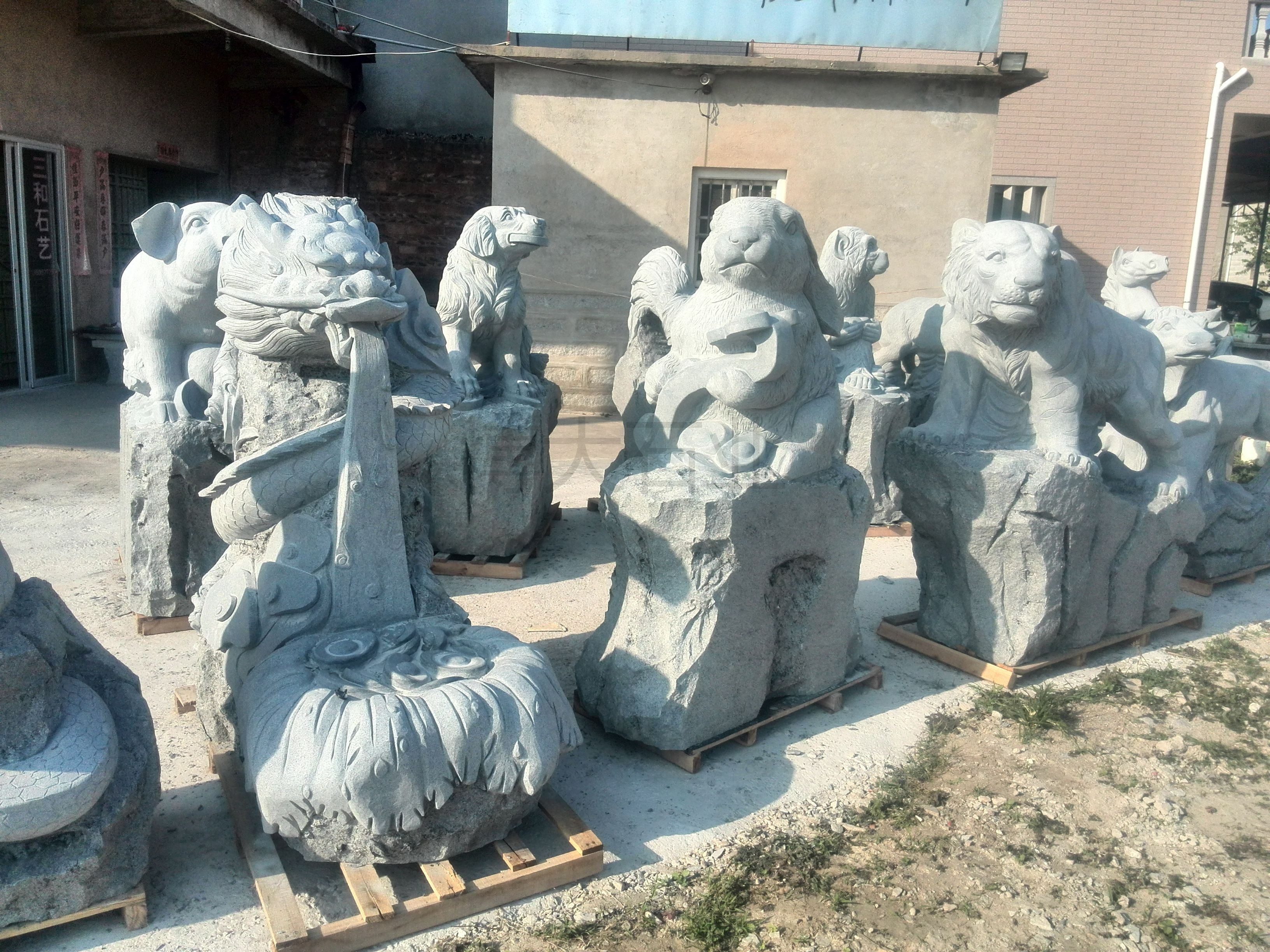 Appreciation of stone carvings of the Chinese zodiac - iNEWS