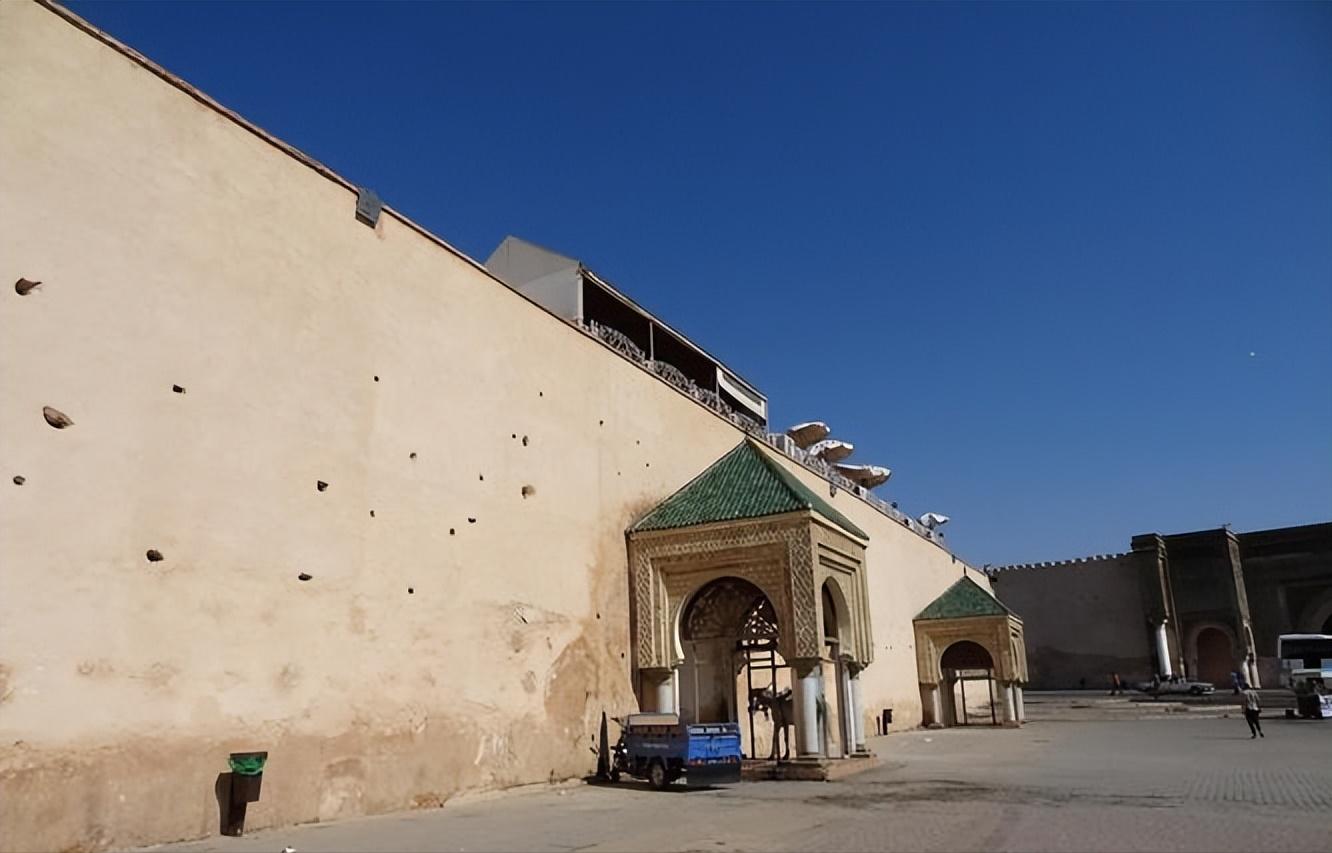 Technological Progress in Morocco in the 1730s: Focus and Context - iMedia