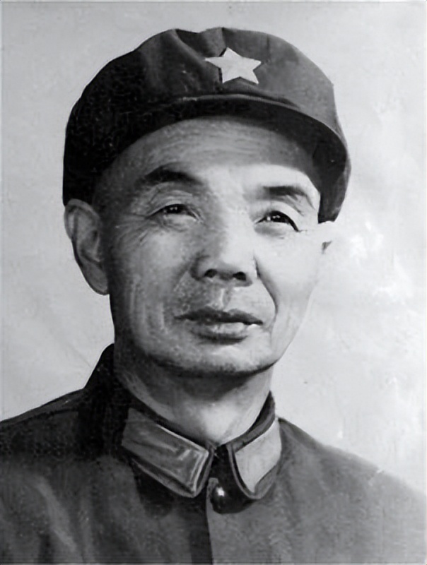 Which founding generals served as commanders and political commissars ...