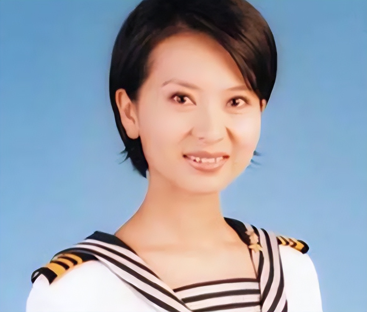 18 years ago, Gan Ping married international player Li Bing and retired ...