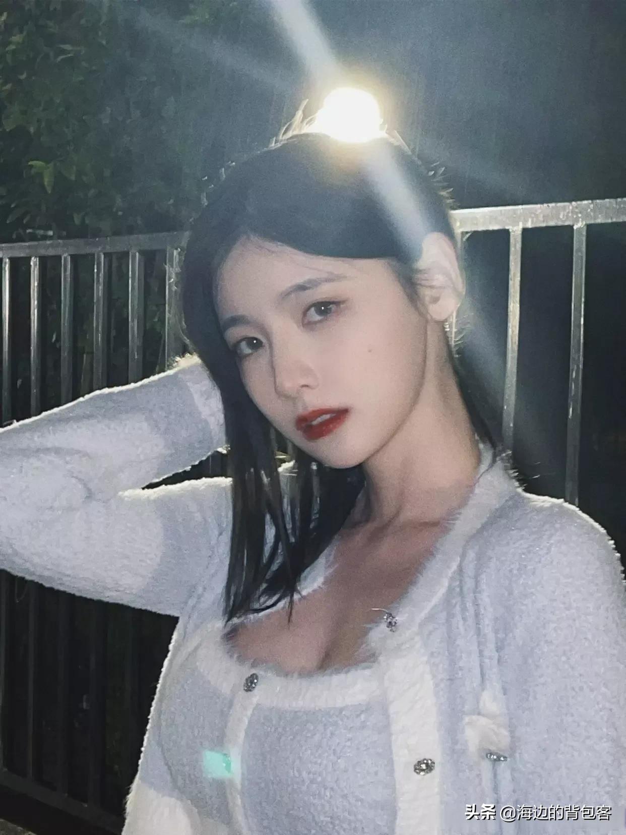 Mainland beautiful singer and actress - Zhao Yue, she is sweet and ...