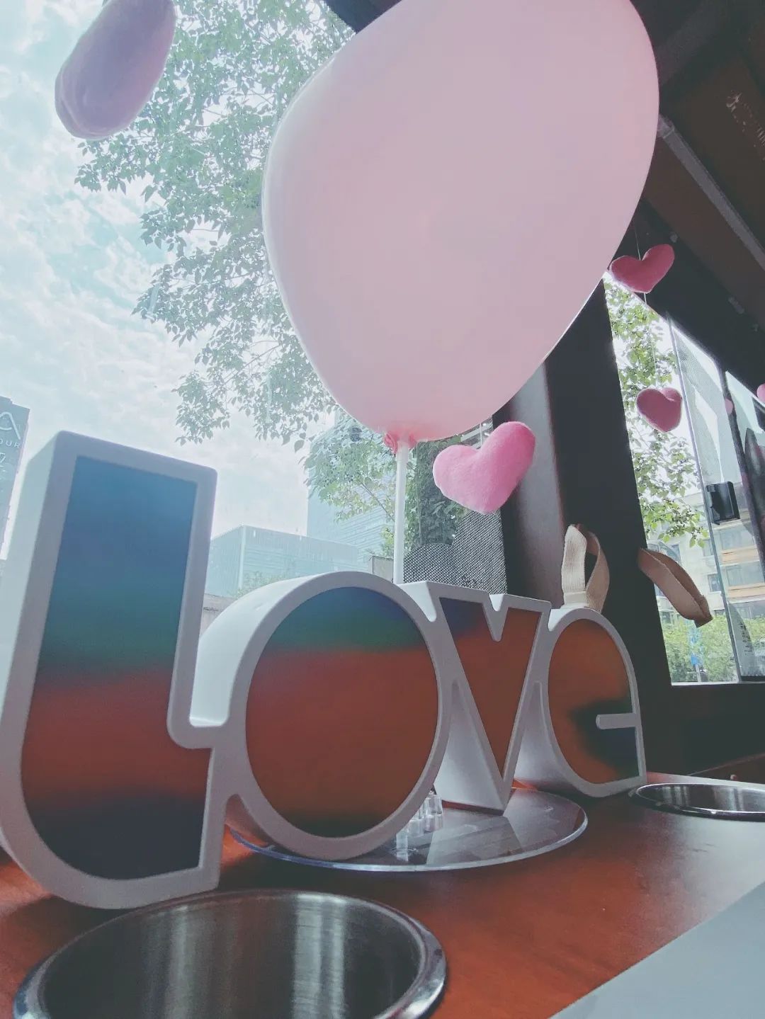 When spicy hot pot meets romantic drama, there are many surprises on ...