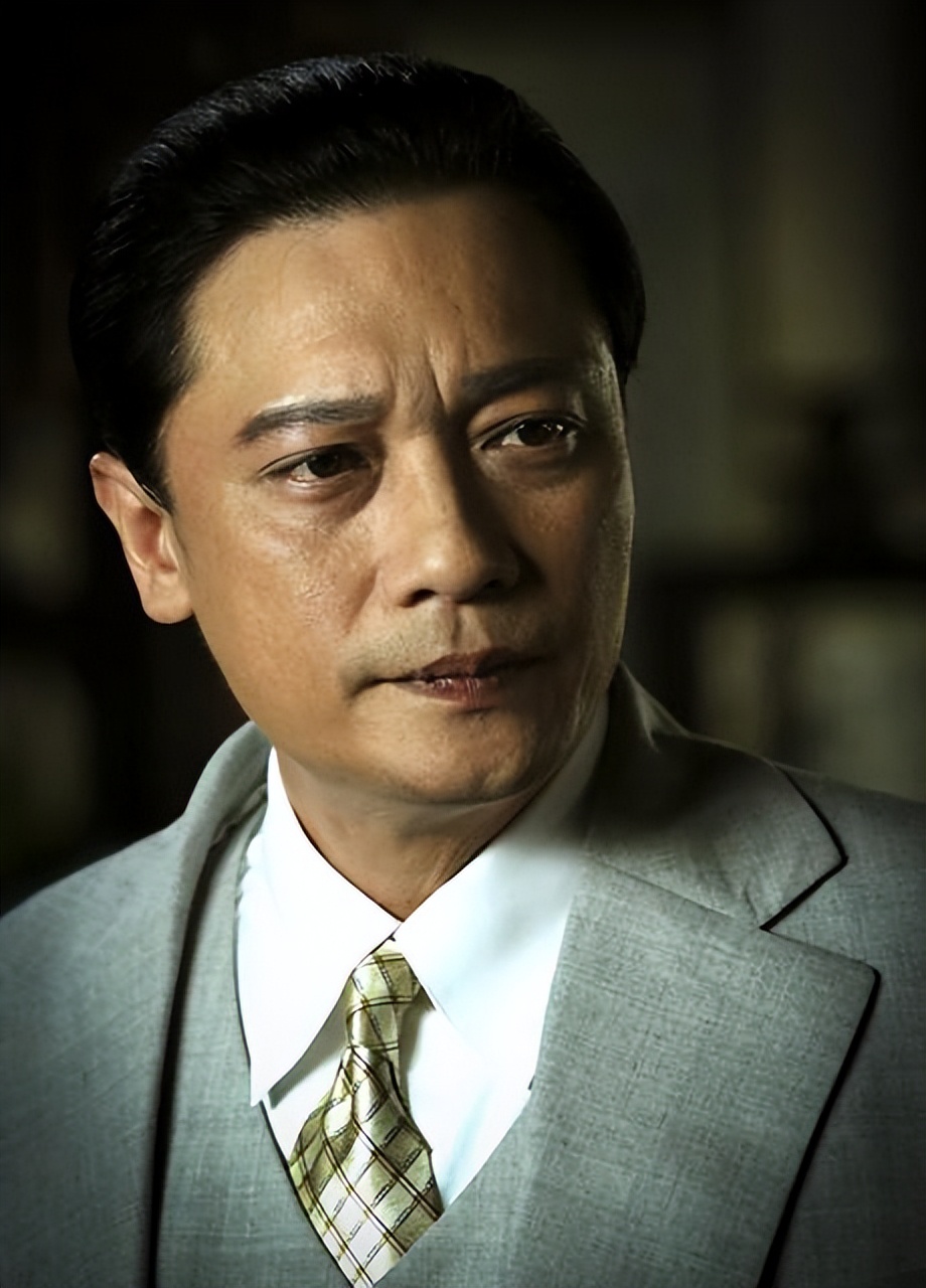 There will be a new drama in July! A well-known Hong Kong actor and his ...