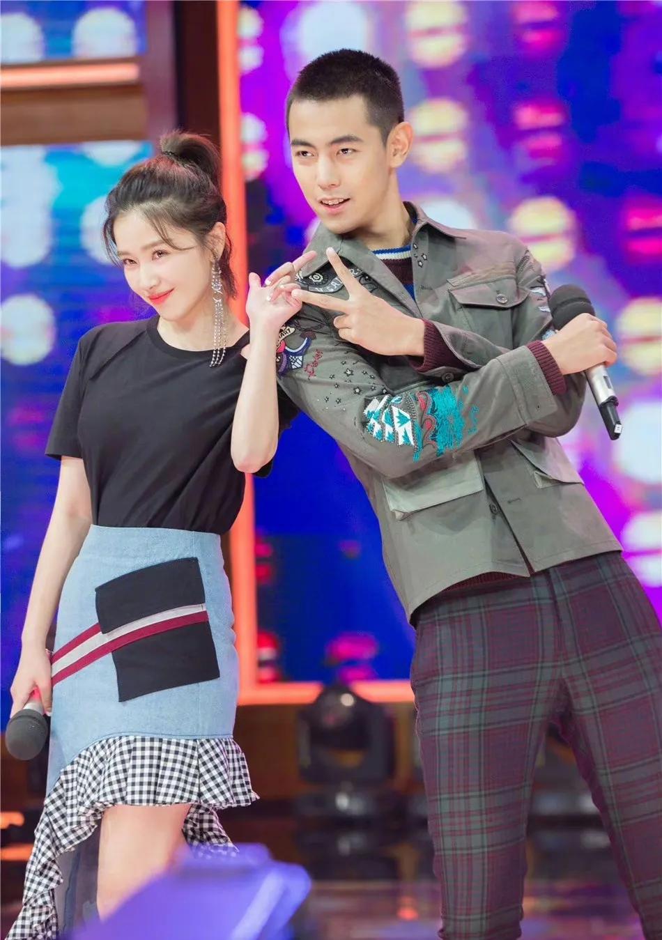 Can Jing Tian and Kan Qingzi's roommates in Beiying be contagious when ...