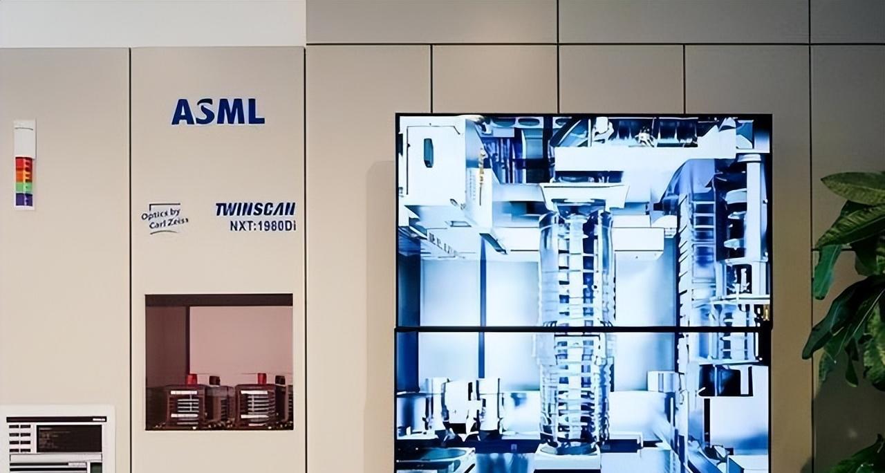 ASML供應商叛變，拆開EUV光刻機銷售？外媒：中國光刻機要來了 - 頭條匯