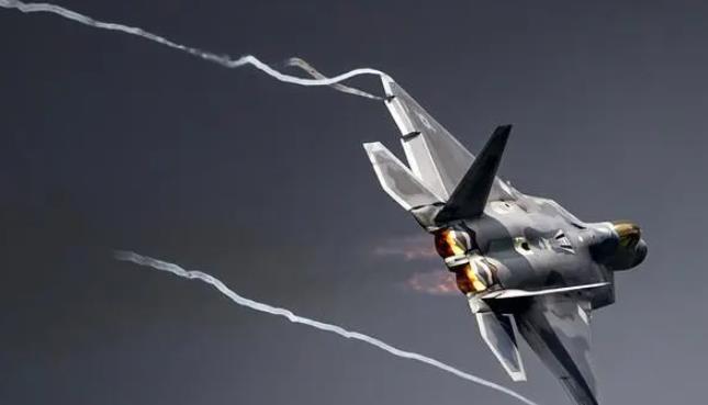 The U.S. military admits that the F22 is lagging behind, and the J-20's ...