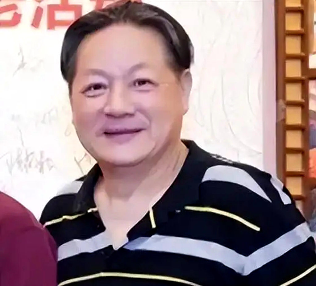 He collaborated with Guo Kaimin Zhang Yu and Gong Xue Zhang Zhihua in 3 ...