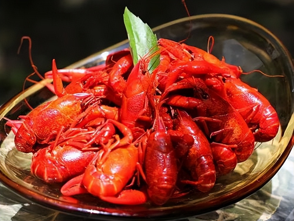 It's the season to eat crayfish again - iMedia
