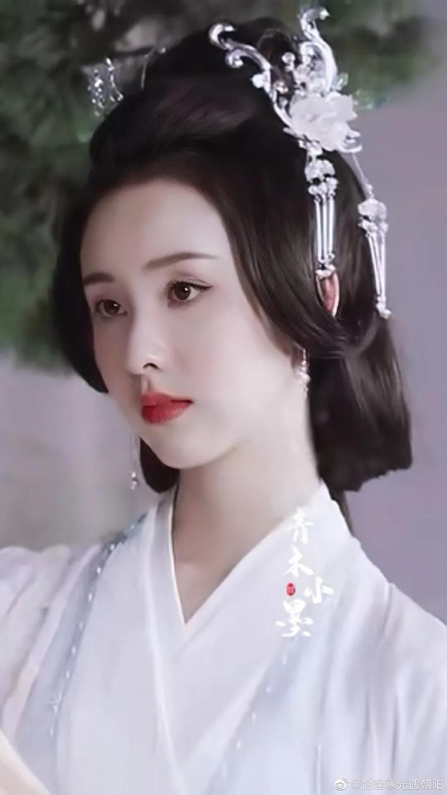 Chen Duling's beautiful picture - iNEWS